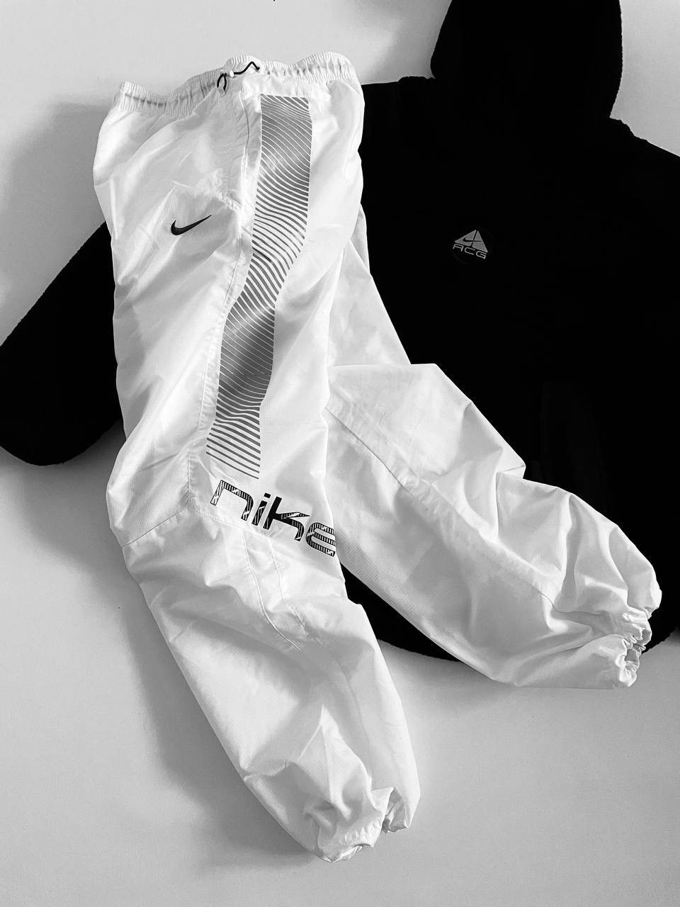 Nike × Streetwear × Vintage Vintage Nike Neylon Drill Pants Y2K | Grailed