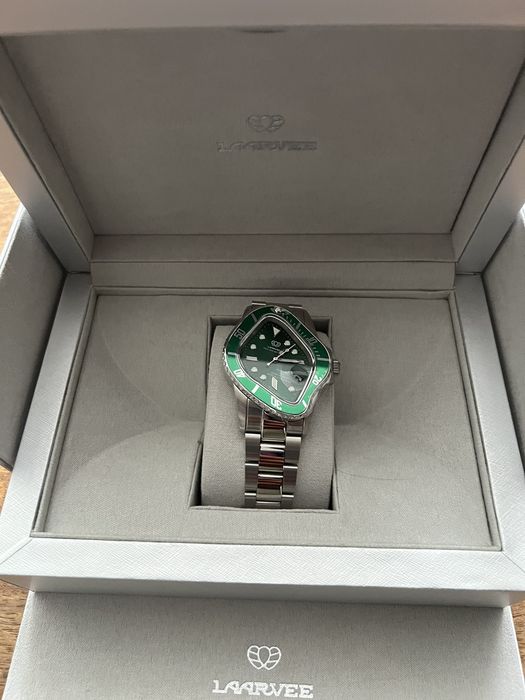 Laarvee Laarvee Crashed Submariner Steele Watch | Grailed
