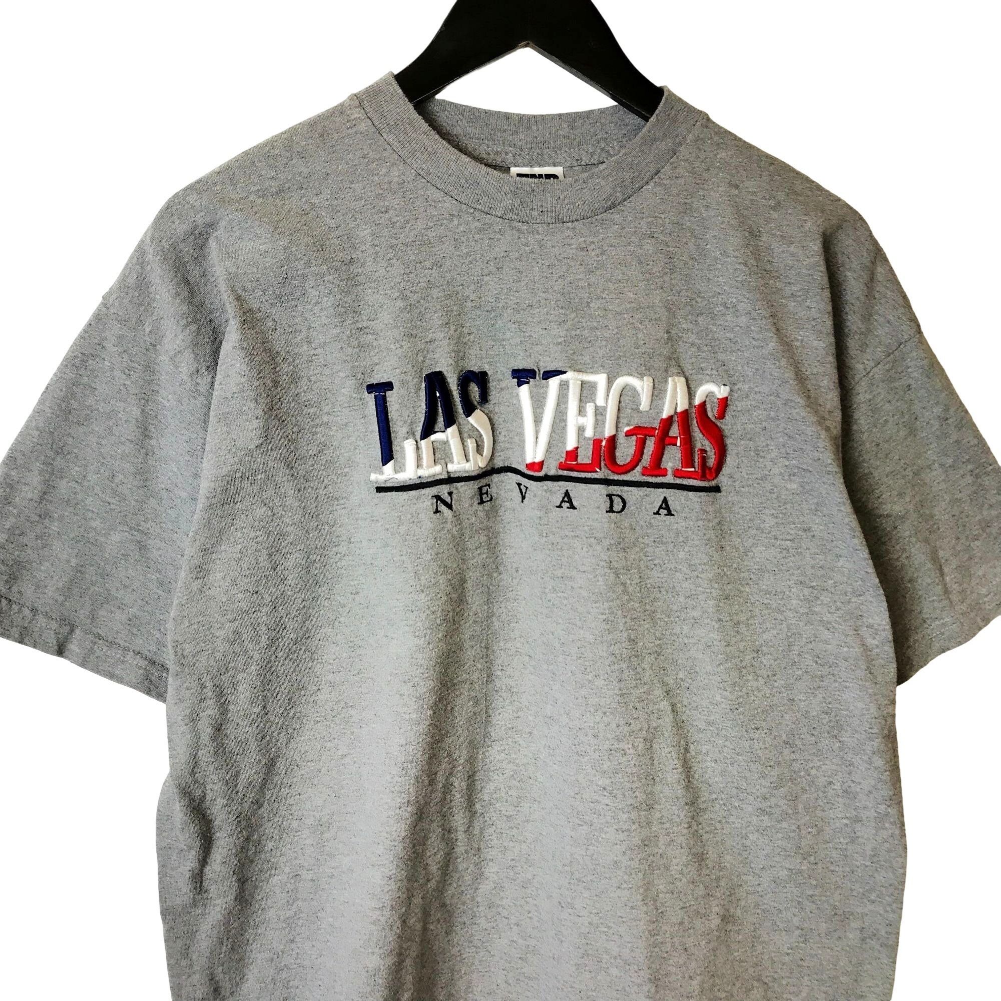 Streetwear × Urban Outfitters × Vintage 00s Vintage Las Vegas Nevada T ...
