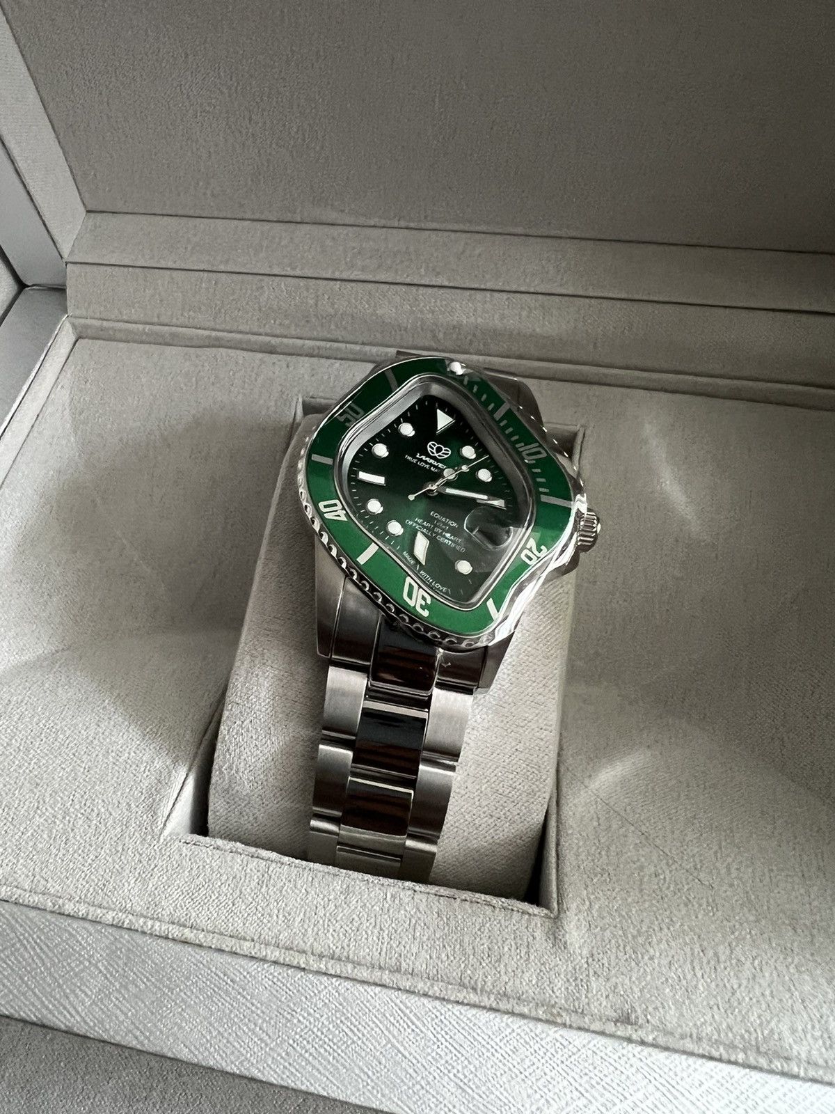 Laarvee Laarvee Crashed Submariner Steele Watch | Grailed