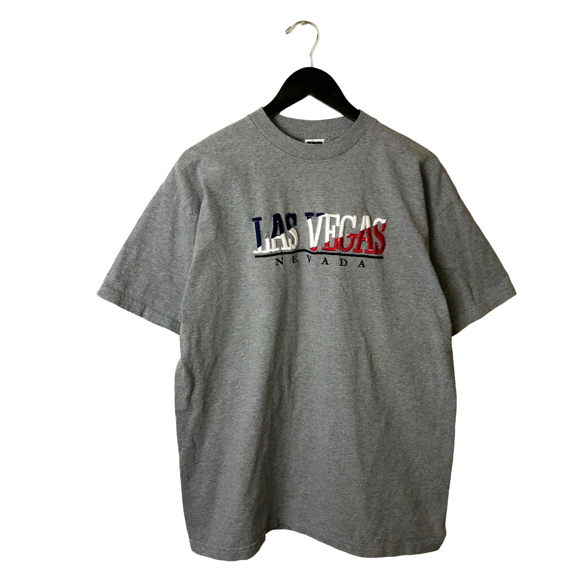 Streetwear × Urban Outfitters × Vintage 00s Vintage Las Vegas Nevada T ...